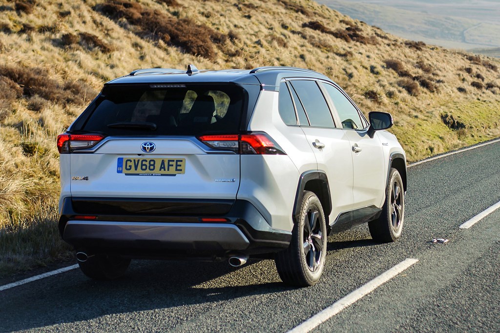 Used Toyota RAV4 SUV (2019 - 2026) boot space & practicality