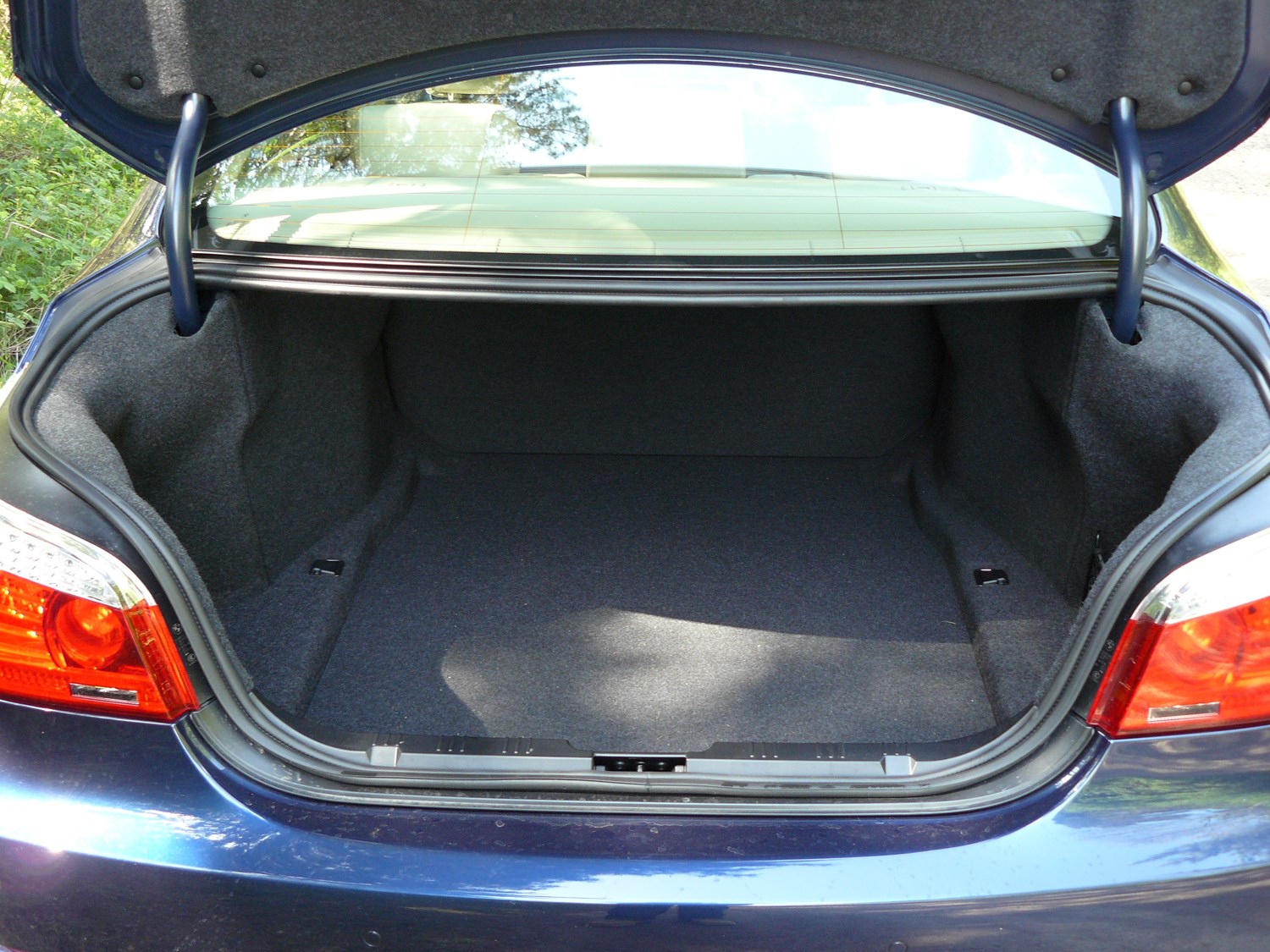 Used BMW 5-Series Saloon (2003 - 2010) boot space & practicality