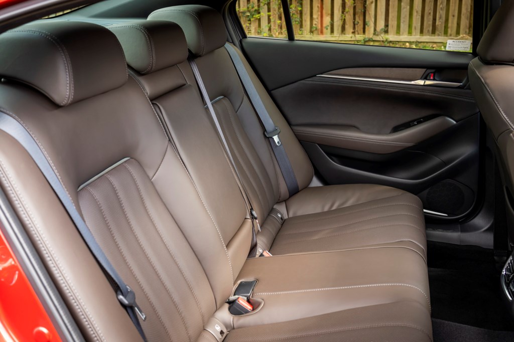 Used Mazda 6 Saloon (2013 - 2022) boot space & practicality