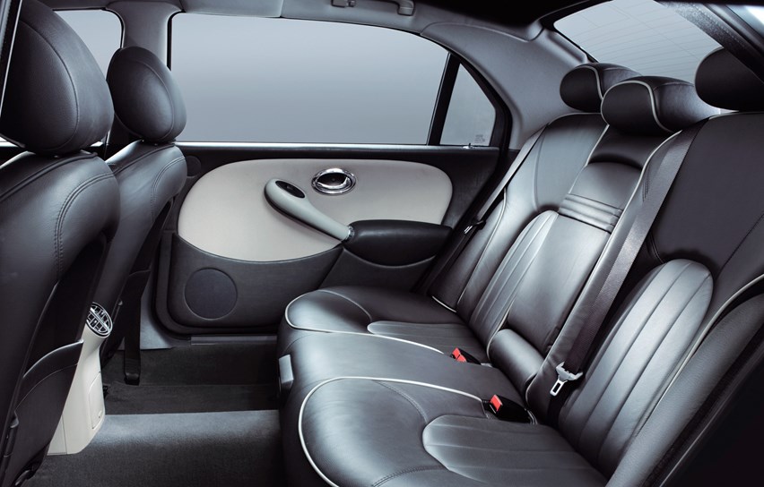 Used Rover 75 Saloon (1999 - 2004) boot space & practicality