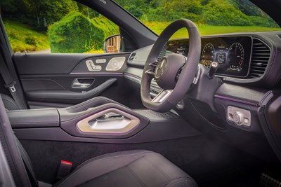 Mercedes-Benz GLE (2025) boot space & practicality