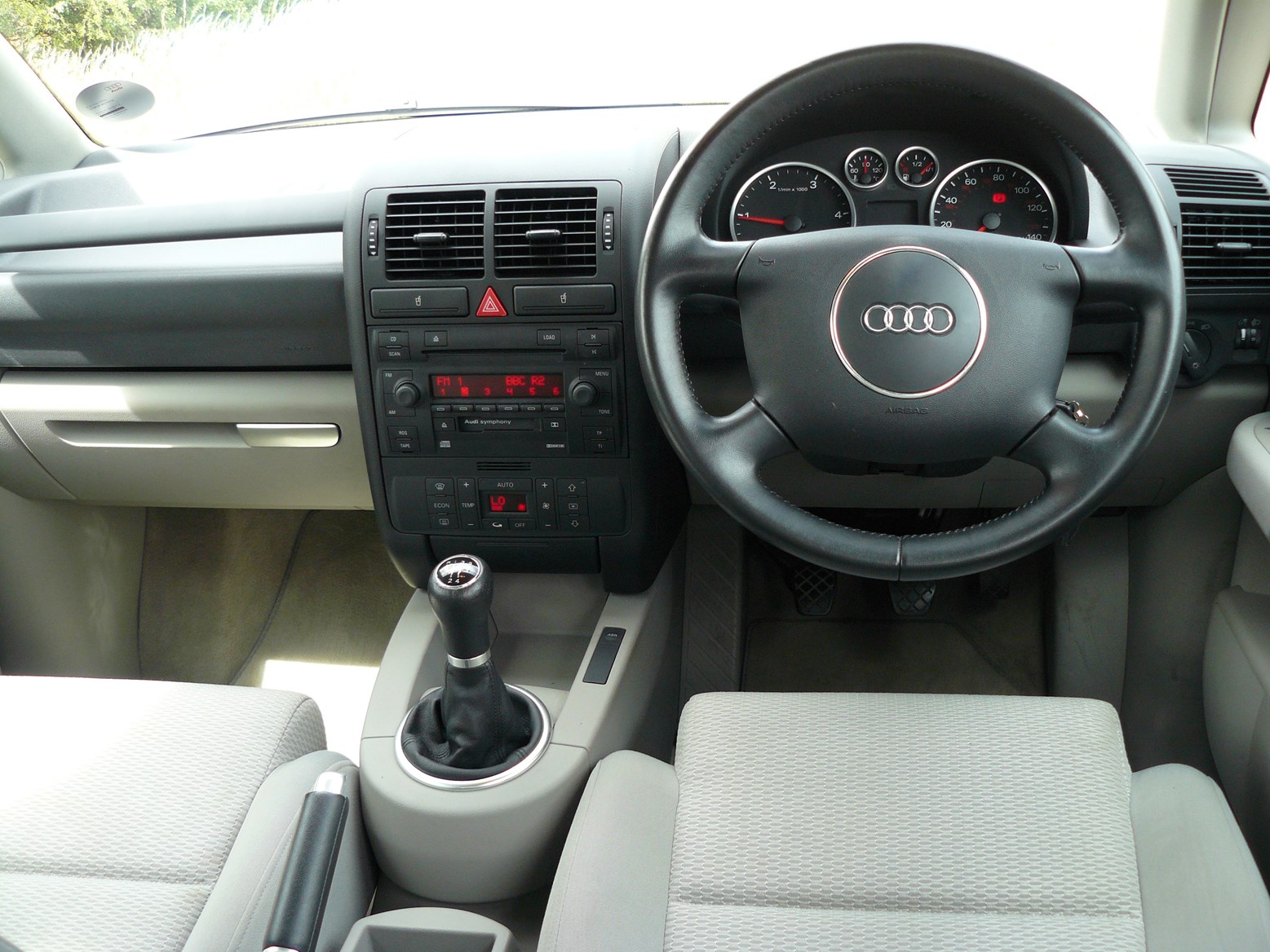 Used Audi A2 Hatchback (2000 - 2005) interior