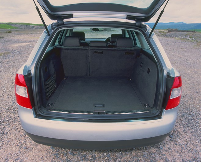 Used Audi A4 Avant (2001 - 2004) boot space & practicality