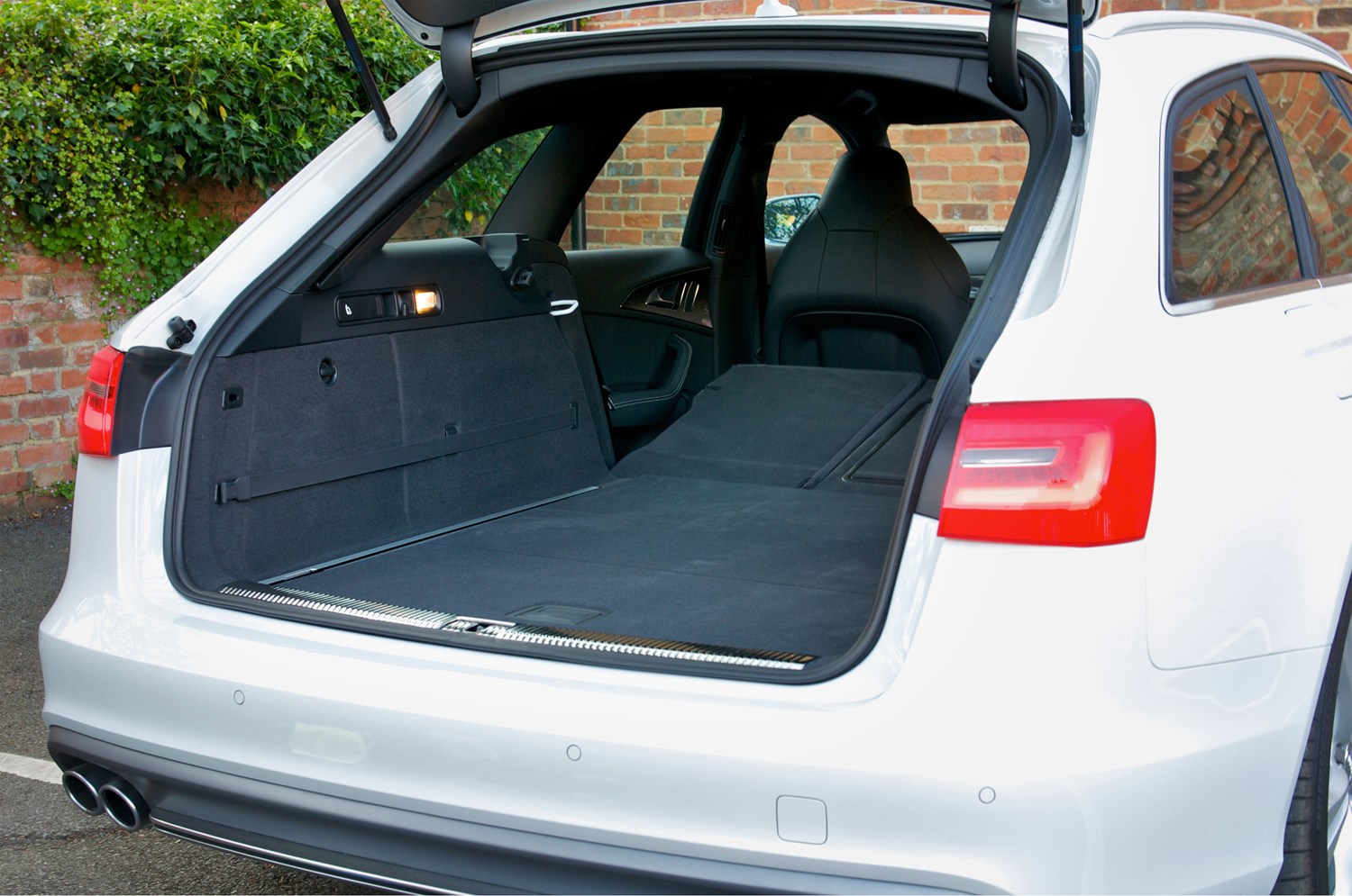 Used Audi A6 S6 (2012 - 2018) boot space & practicality