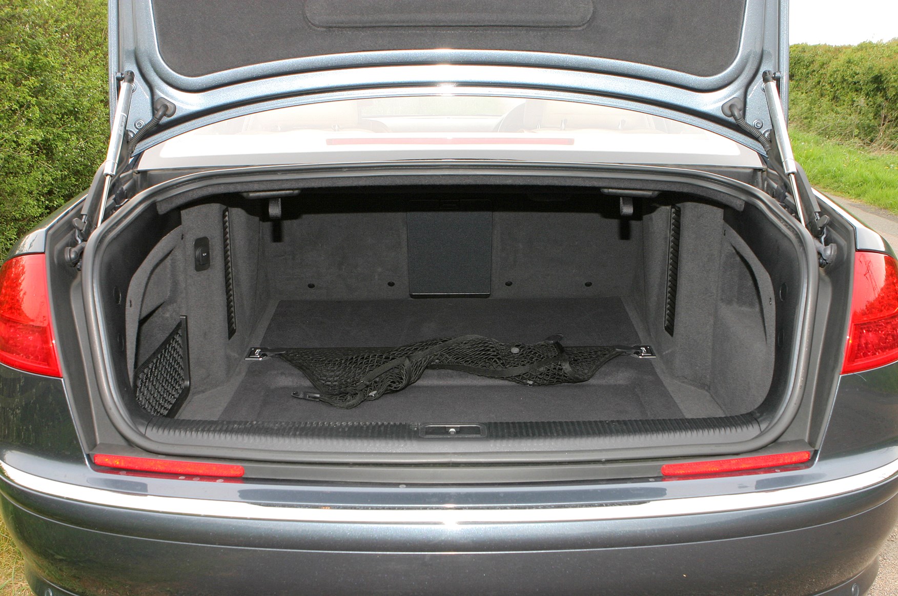 Used Audi A8 S8 (2006 - 2011) boot space & practicality