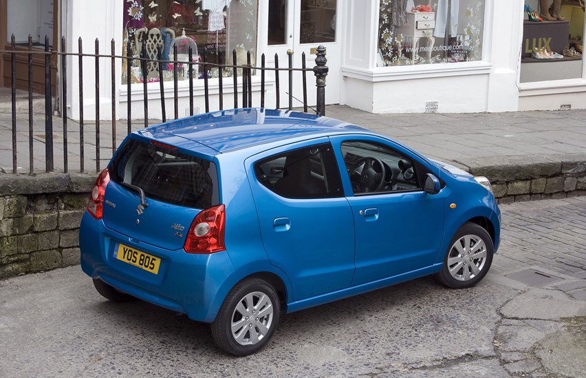 Used Suzuki Alto Hatchback (2009 - 2014) Review