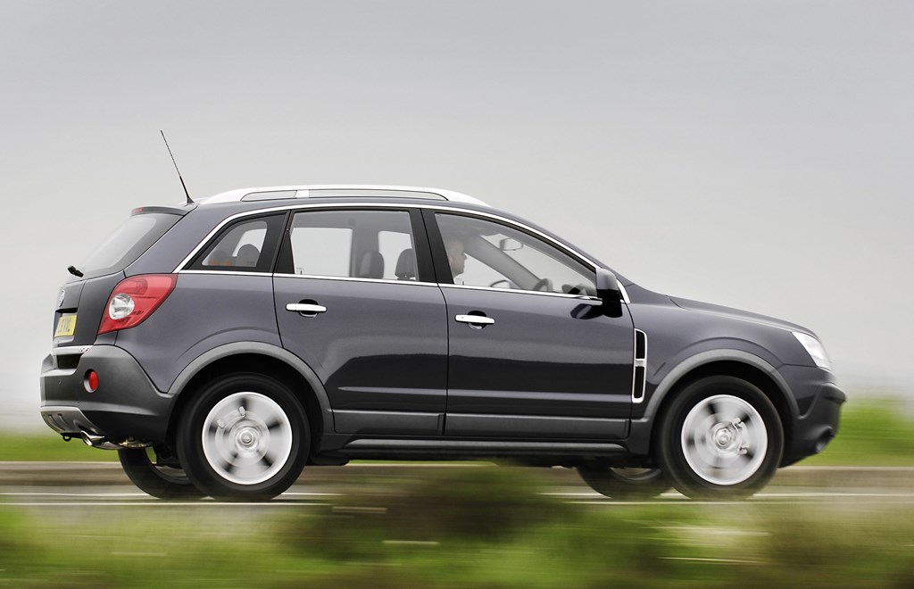 Used Vauxhall Antara Station Wagon (2007 - 2015) Review