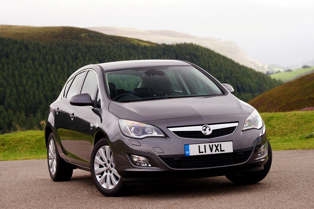 Used Vauxhall Astra Hatchback (2009 - 2015) Review