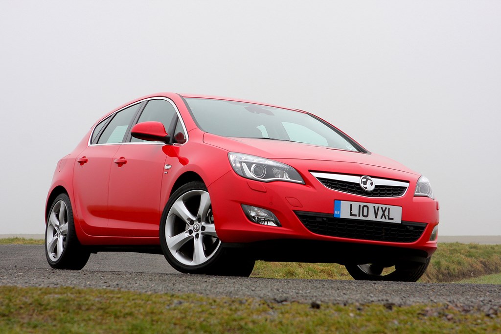 Used Vauxhall Astra Hatchback (2009 - 2015) Review