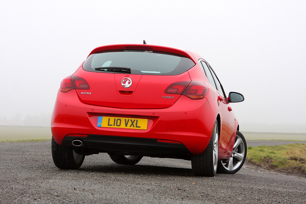 Used Vauxhall Astra Hatchback (2009 - 2015) Review