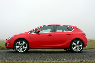 Used Vauxhall Astra Hatchback (2009 - 2015) Review