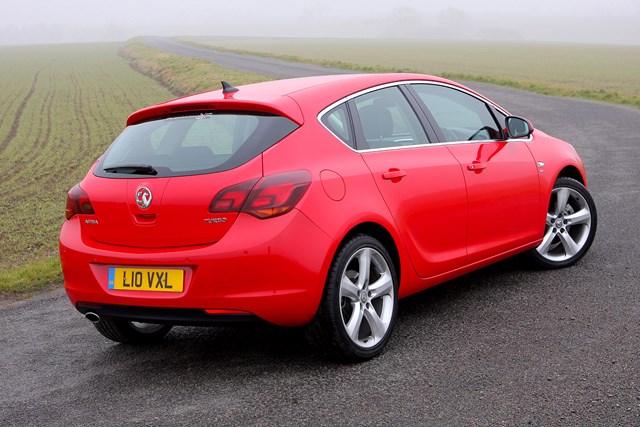 Used Vauxhall Astra Hatchback (2009 - 2015) boot space & practicality