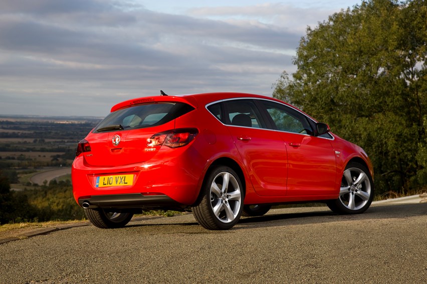 Used Vauxhall Astra Hatchback (2009 - 2015) Review