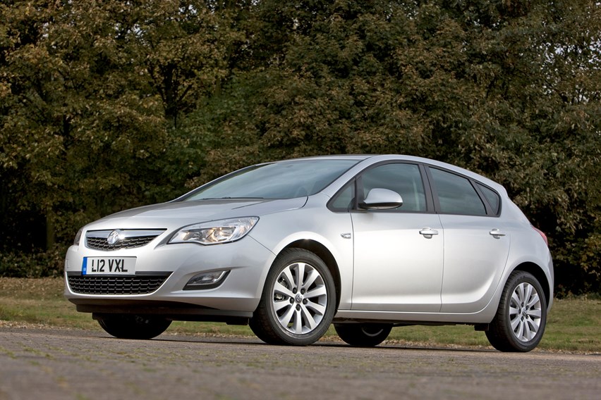 Used Vauxhall Astra Hatchback (2009 - 2015) Review