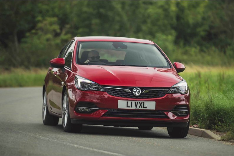 Vauxhall Astra Hatchback (2015 - 2021) specs & dimensions | Parkers