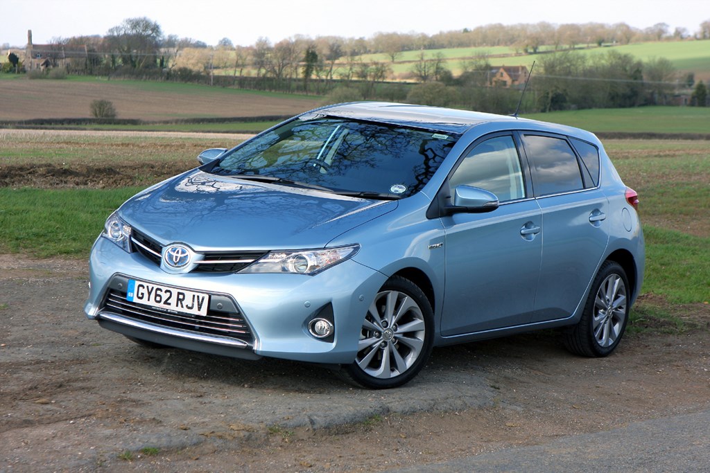 Used Toyota Auris Hatchback (2012 - 2019) Review