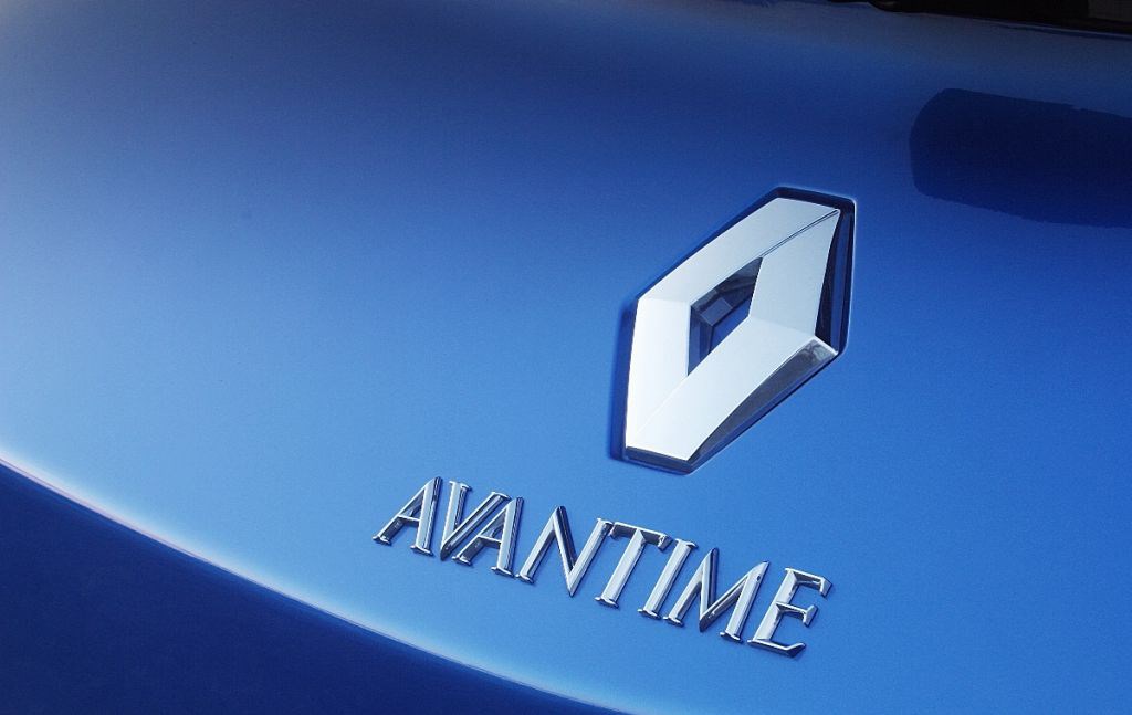 Used Renault Avantime Coupe (2002 - 2003) boot space & practicality