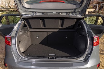 Kia Ceed (2025) review: aging hatchback still delivers