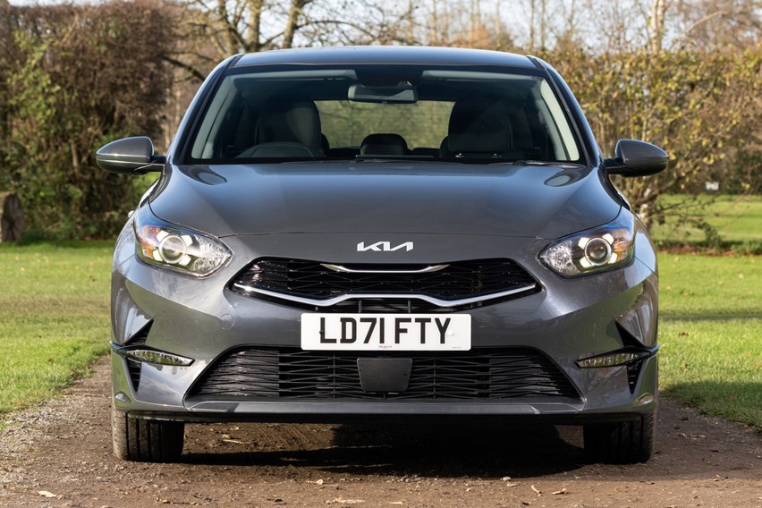 Kia Ceed (2025) boot space & practicality