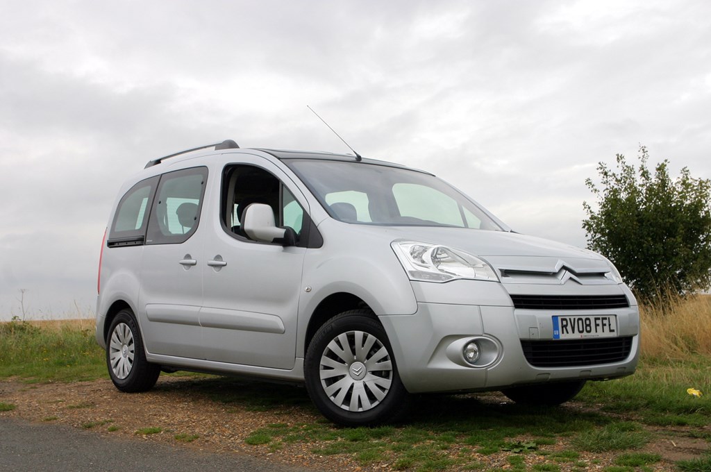 Used Citroën Berlingo Multispace Estate (2008 - 2018) boot space ...