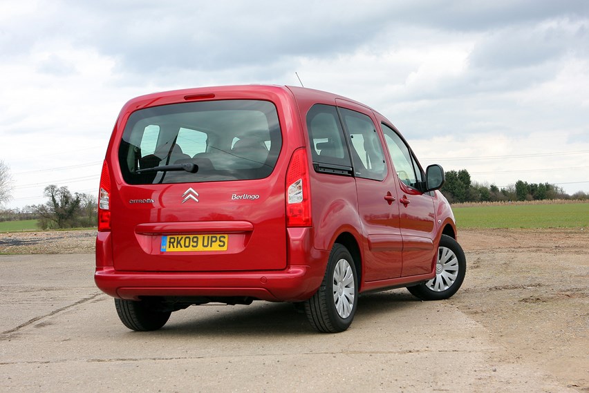 Used Citroën Berlingo Multispace Estate (2008 - 2018) boot space ...