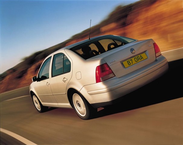 Used Volkswagen Bora Saloon (1999 - 2005) mpg, costs & reliability