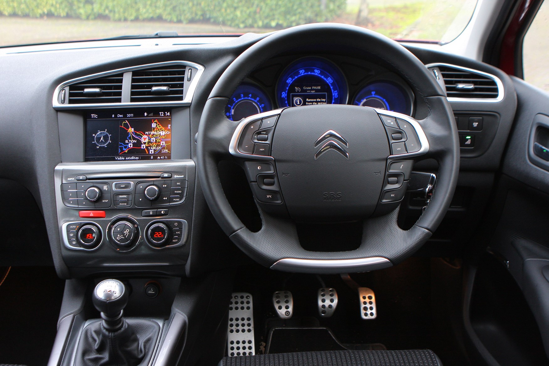 Used Citroën C4 Hatchback (2011 - 2018) interior