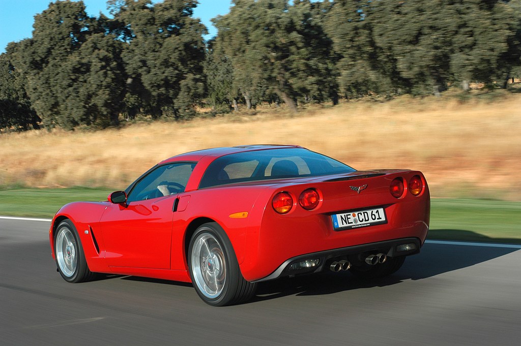 Used Corvette C6 Coupe (2005 - 2010) boot space & practicality
