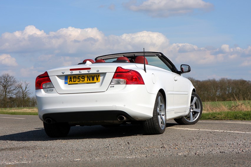Used Volvo C70 Coupe Cabriolet (2006 - 2013) boot space & practicality