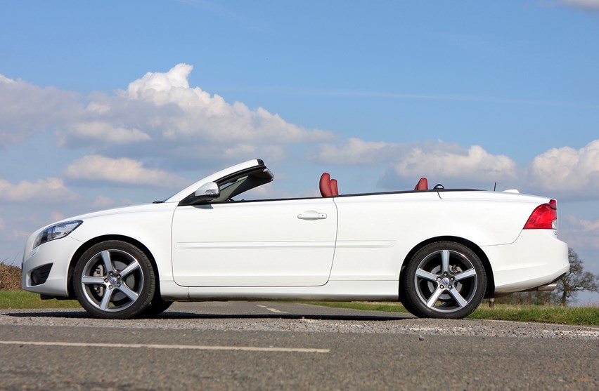 Used Volvo C70 Coupe Cabriolet (2006 - 2013) boot space & practicality