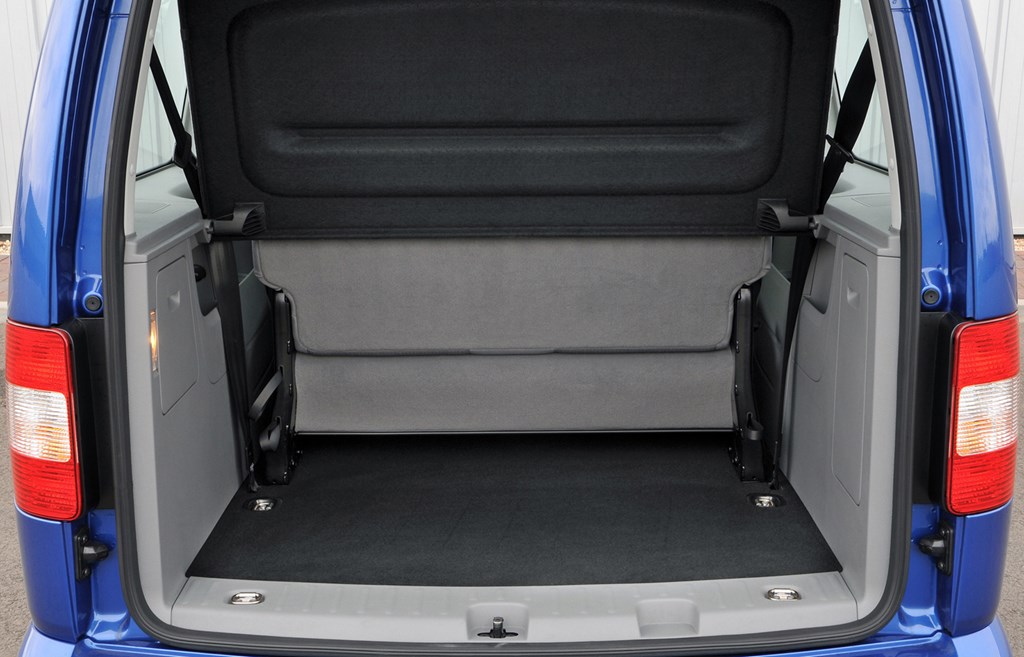 Used Volkswagen Caddy Maxi Life Estate (2008 - 2010) boot space ...