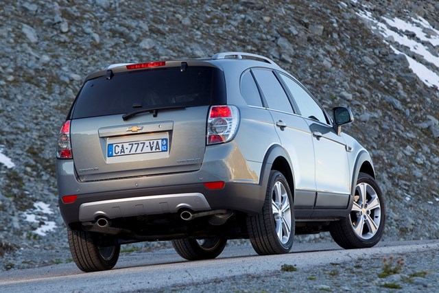 Used Chevrolet Captiva Estate (2007 - 2015) boot space & practicality