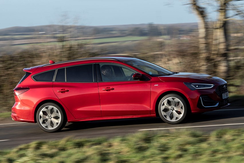 Ford Focus Estate (2025) boot space & practicality