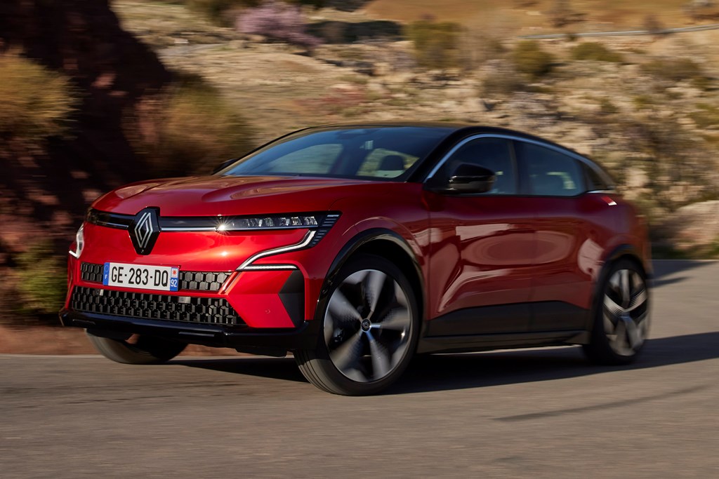 Renault Megane E-Tech (2025) boot space & practicality