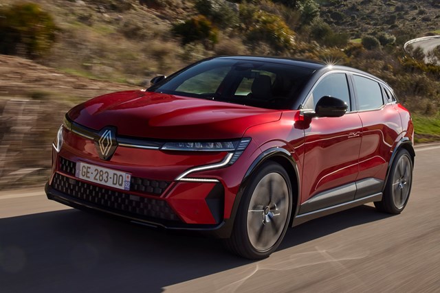 Renault Megane E-Tech (2025) boot space & practicality