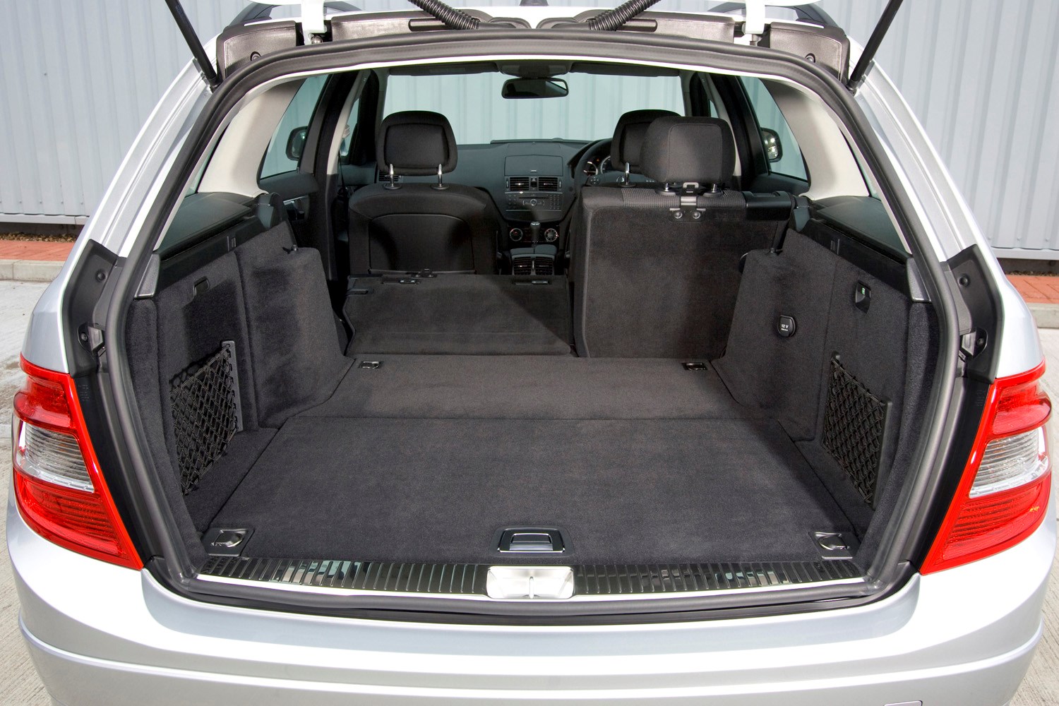 Used Mercedes-Benz C-Class Estate (2008 - 2014) boot space & practicality