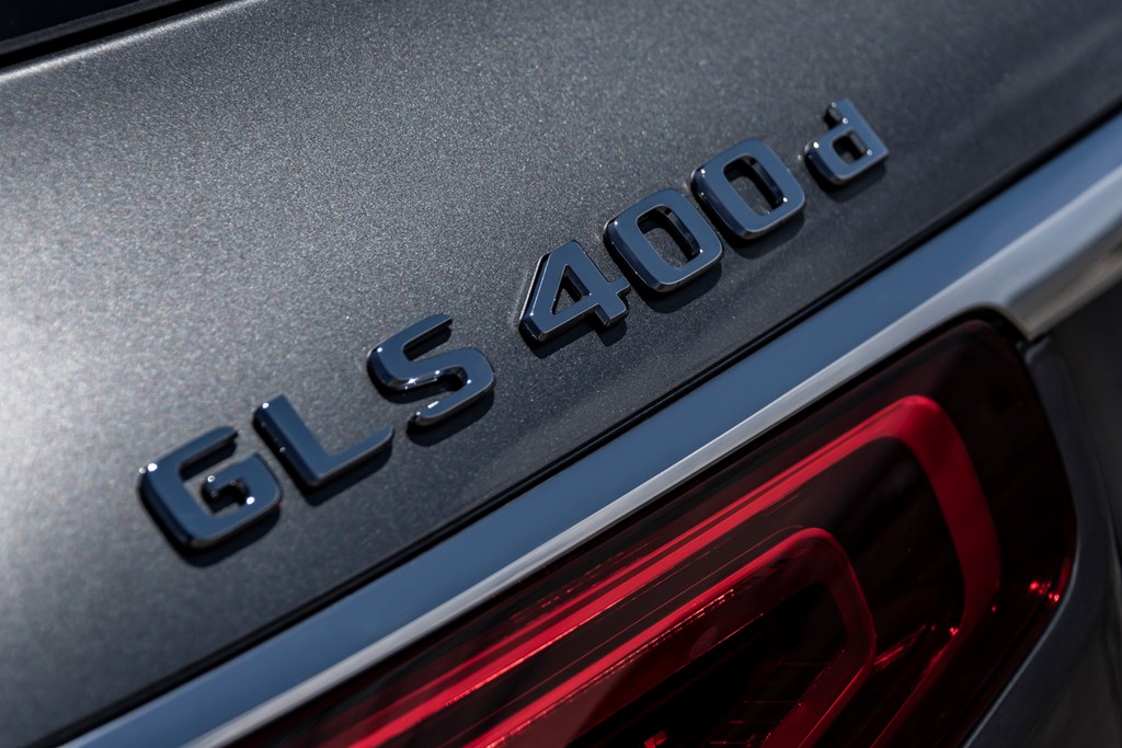 Mercedes-Benz GLS (2025) boot space & practicality