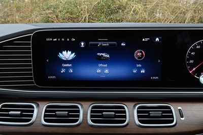 Mercedes-Benz GLS (2025) boot space & practicality