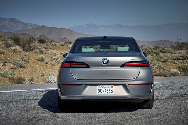 BMW i7 (2025) interior