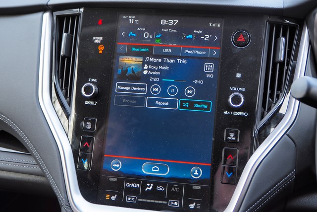 Subaru Outback (2025) boot space & practicality