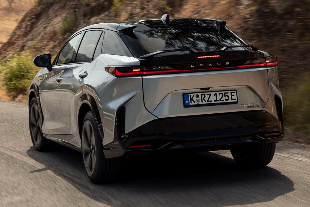 Lexus RZ (2025) boot space & practicality