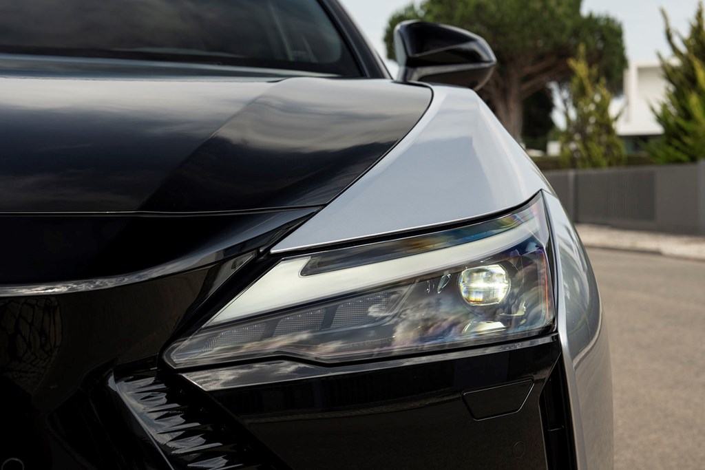 Lexus RZ (2025) boot space & practicality