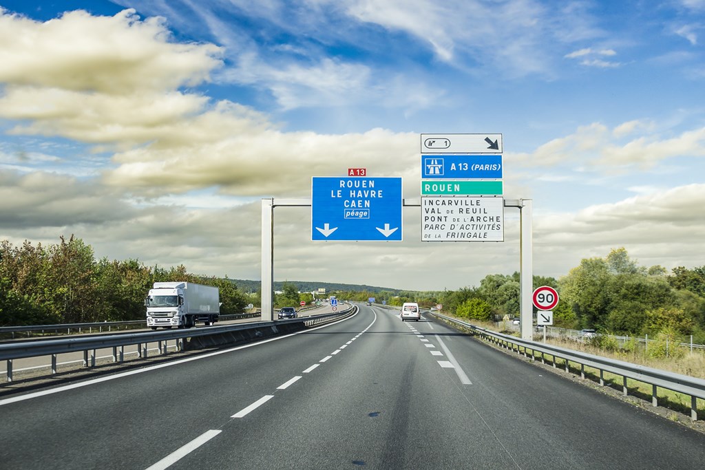 Driving in France: everything you need to know