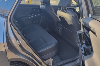 Subaru Solterra Review (2026)