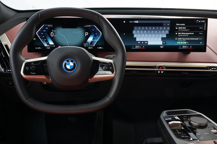 What is BMW Connected? iDrive, ConnectedDrive, Live Cockpit Plus explained