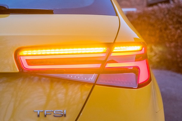 What is a sequential indicator?