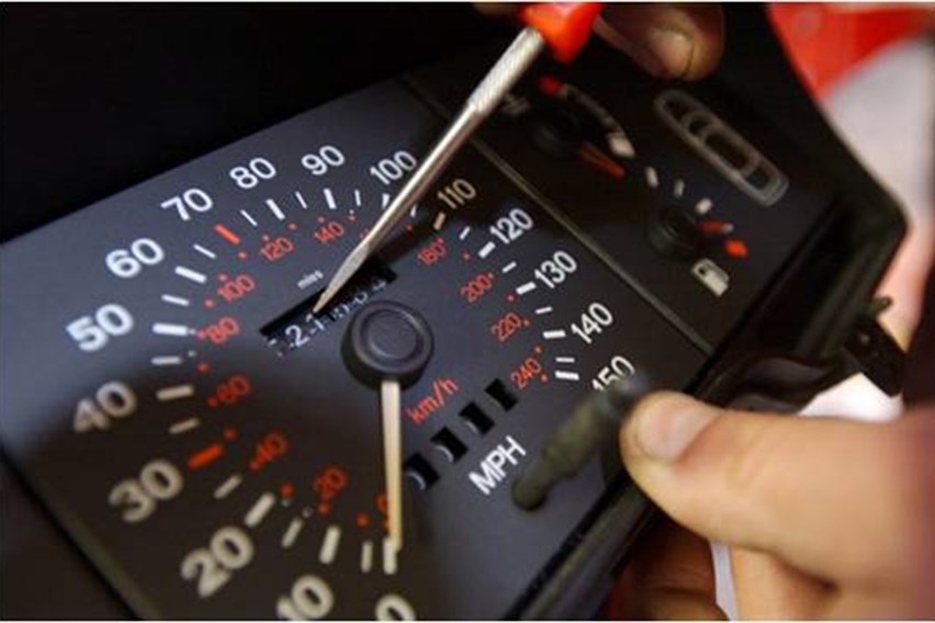 What documents should I get when buying a used car? Full 2025 checklist