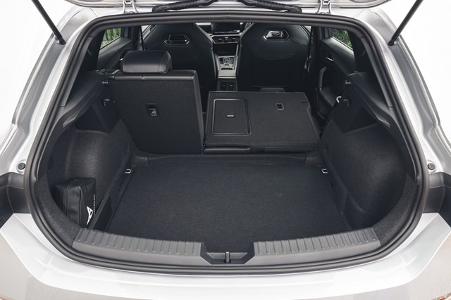 Cupra Leon (2024) interior