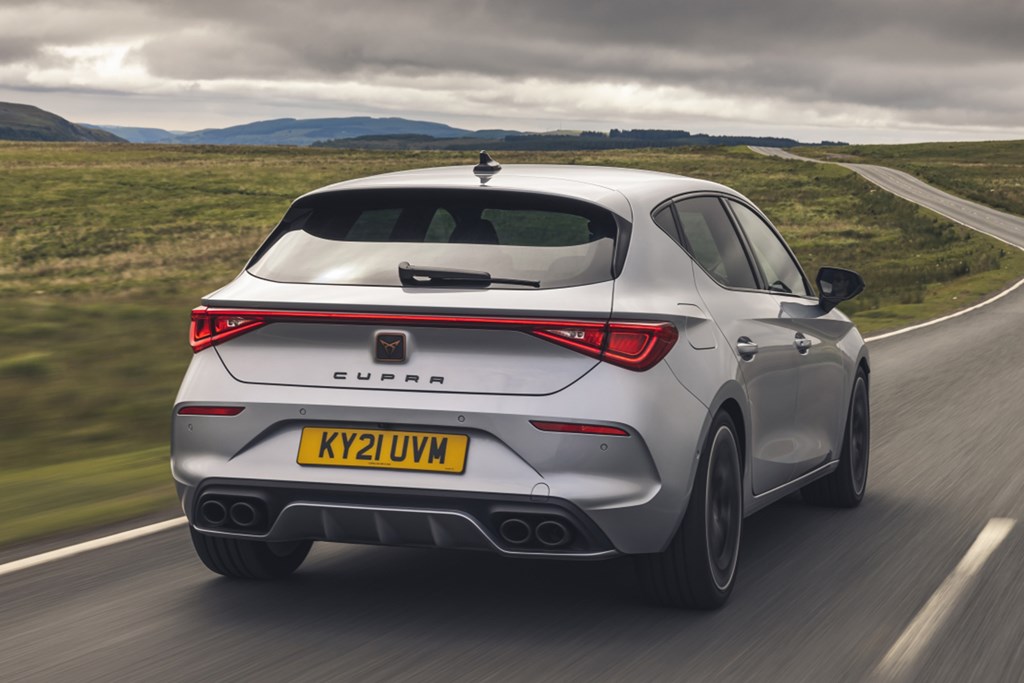 Cupra Leon (2025) boot space & practicality