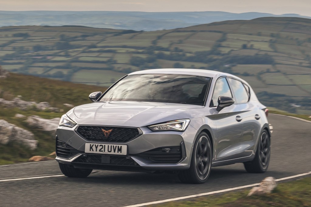 Cupra Leon (2025) boot space & practicality